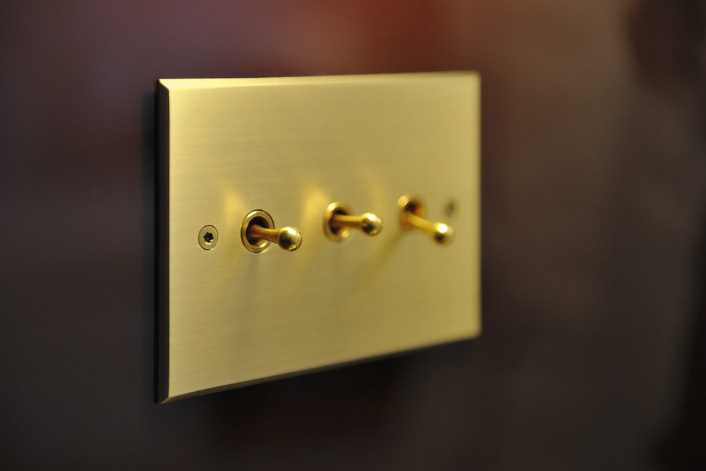 La finition Bronze Médaille Clair réchauffe les intérieurs - Meljac