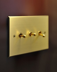 Warm up your home with Bronze Medaille Clair - Meljac